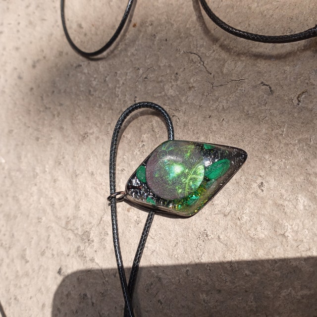 Kambalaya Crystals by Kambalaya on Etsy