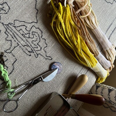 Woodland Animals Baby Shower Pins Mommy to Be Forest Baby Animal Name ...