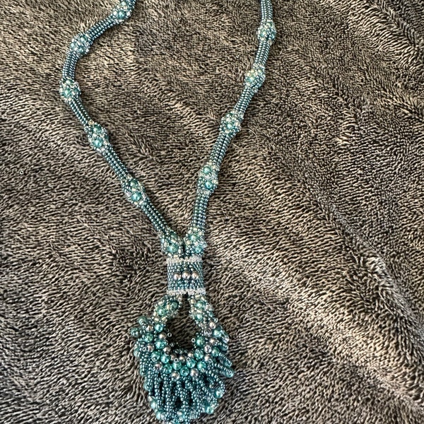 TUTORIAL Peyote Triangle Two-sides Beading Tutorial, Beading Pattern, Peyote Stitch, Triangle ...