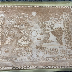 Laser Engraved ACOTAR World Map From the Court of Thorns and Roses ...