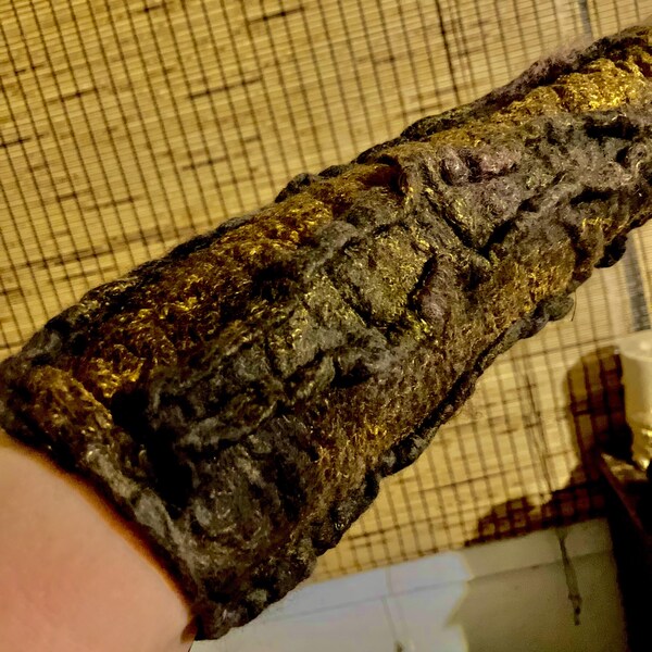 Mystic Tree Bark Bracers, Woodland Druid Armor, Forest Wool Gauntlets ...