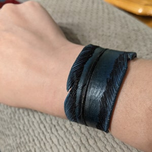 Leather Feather Necklace - Etsy Canada