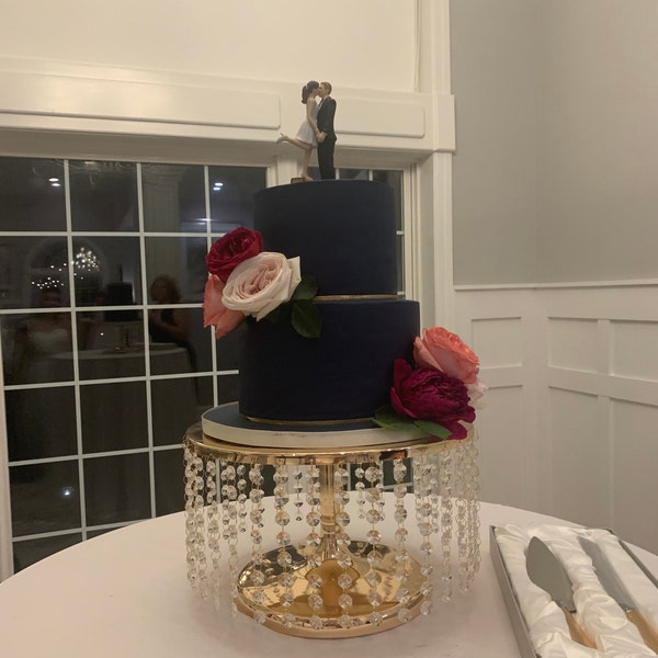 Romantic Wedding Cake Topper Standing on Suitcase Travel Honeymoon ...