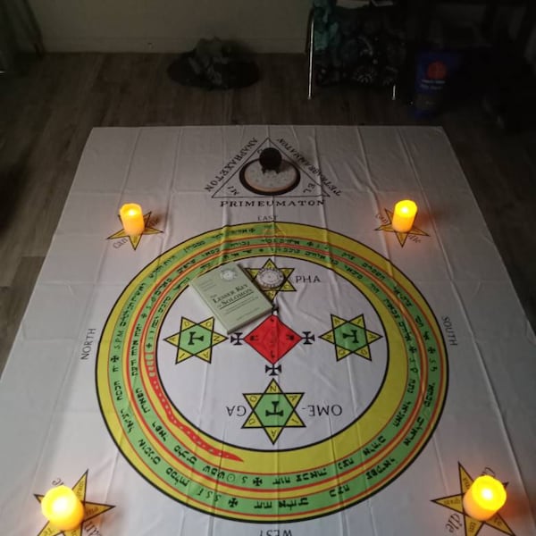 Wheel of the Year Altar Table 11 3/4" - Etsy