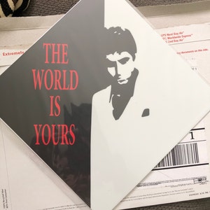 Grad Cap Topper the World is Yours Scarface , Graduation Cap ...