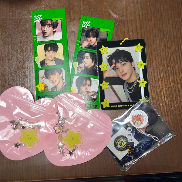 NCT 127 STARFISH Keychain Acrylic Charm With Customization Options - Etsy