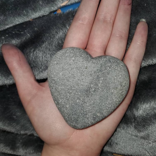 100% NATURAL, Real Heart Shape Rocks, Hand-cut Plain/blank Heart Stones ...