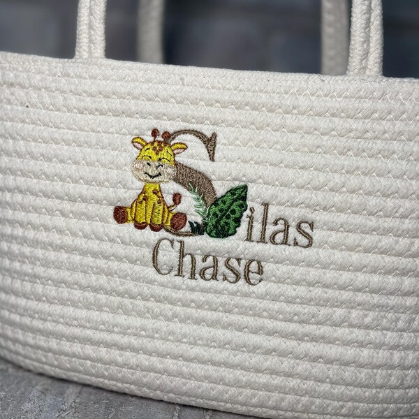 Merry Christmas Embroidery Design, Beautiful Christmas Monogram Design ...