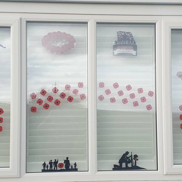 Poppy Window Stickers Poppies Day Remembrance Tribute Scene Kit Cars ...
