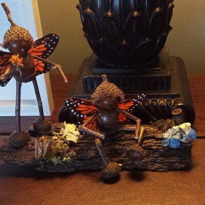 Oakie Acorn Elf Couple Sitting on a Log, Talking. A Figurine That Would ...