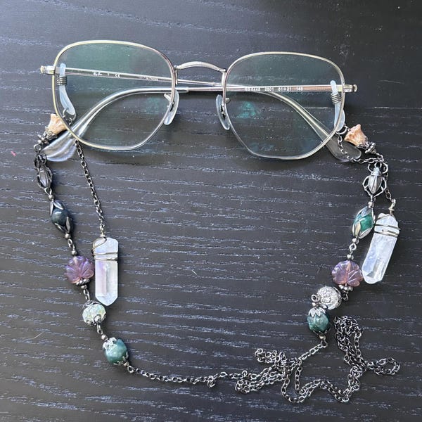 Dried Nature Gunmetal Eyeglass Chain | Czech Crystal | Moss Beads ...