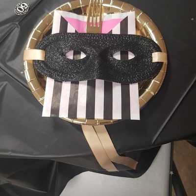 Metallic Gold Foil Paper Plates/ Shiny Gold Paper Plates/ Gold Party ...