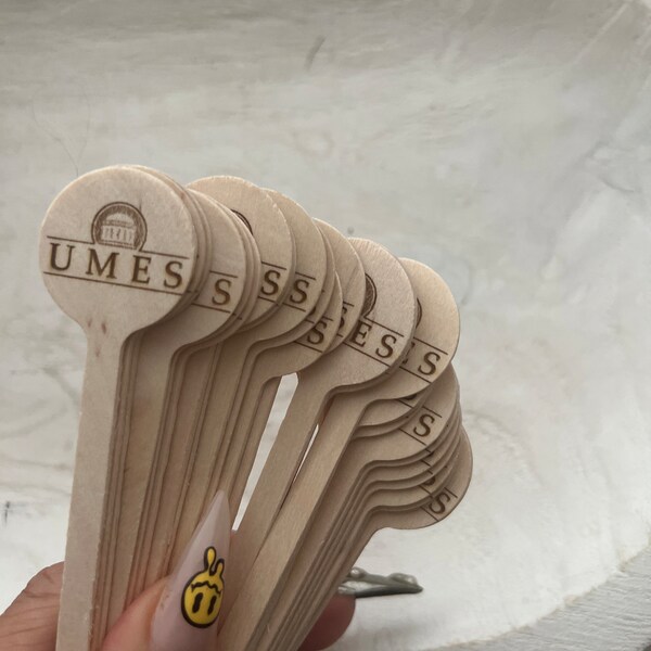 Custom College Pennant Flags | Centerpiece Pennant Flag | College Flag ...