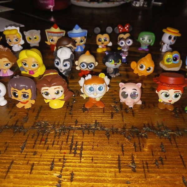 20 Random Doorables !! - Etsy