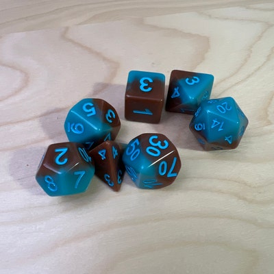 Black Raven Gold Metal Dnd Dice Set Dungeons and Dragons 7 Dice RPG ...