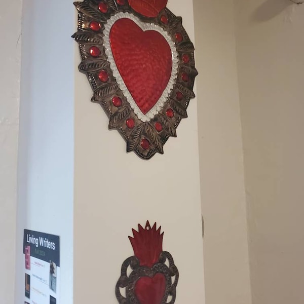 Oaxacan Art. Mexican Tin Sacred Heart. Carefully Crafted, Hand Painted ... Oaxacan Art. Mexican Tin Sacred Heart. Carefully Crafted, Hand Painted ...