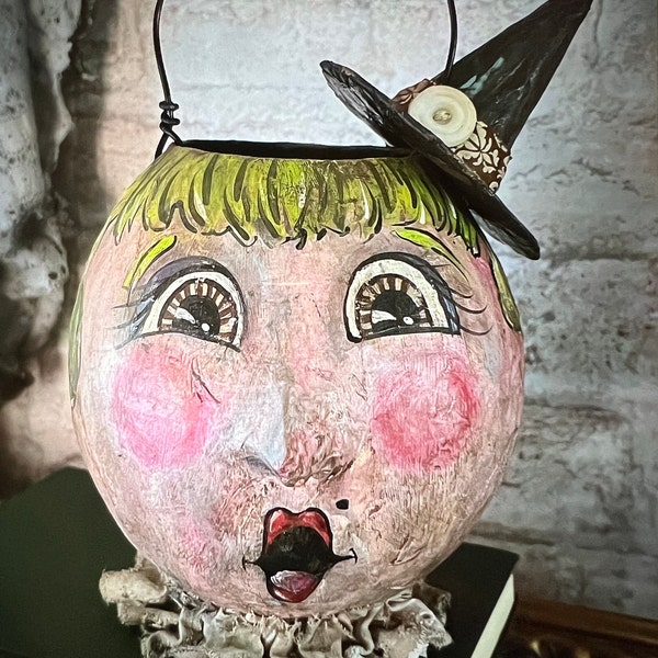 Beetlejuice and Lydia - Paper Mache Figure / Art Dolls - Etsy