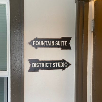 Elevator Sign, Elevator Arrow Right Sign, Elevator This Way, Vintage ...