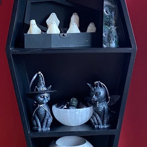 Ghostly Spectre Pin Ghost Pin Badge Halloween Goth - Etsy