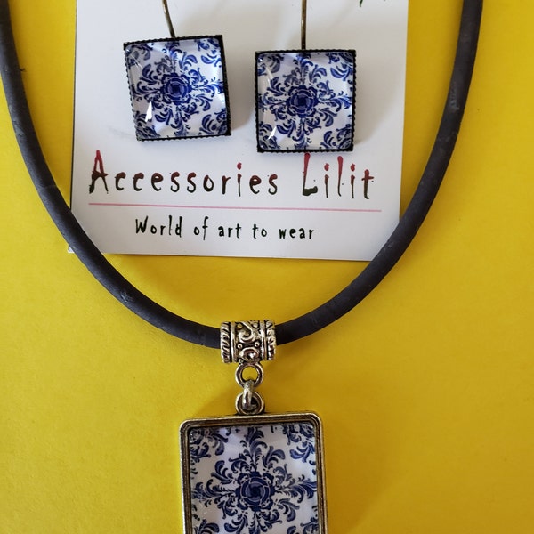 Victorian Ruffle Hand Beaded Collage Wrist Cuff Manually Stitched ...