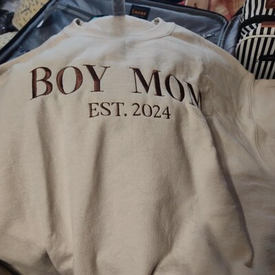 Custom Embroidered Auntie Sweatshirt, Personalized Embroidery Aunt ...