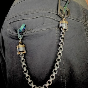 The Yoshimura Bolt Carabiner-evo / Key Carabiner Keychain - Etsy