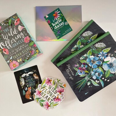 Wild Offering Oracle Cards Illustrated by Katie Daisy Written by Tosha ...