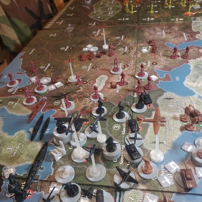 New Commander Miniatures for RISK: 2210 and Other Tabletop Board Games ...