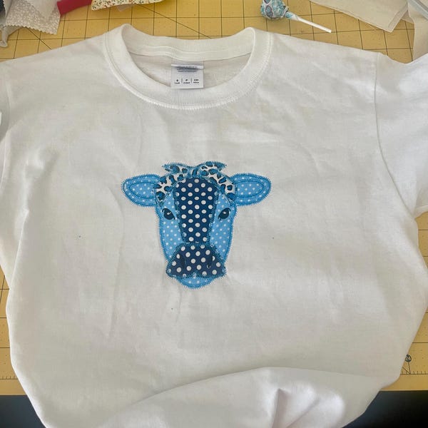 Butterfly Syringe Blood Collection Heart Frame Embroidery Design ...