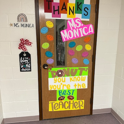 GREAT ATTITUDE School Door Decoration Classroom Door - Etsy