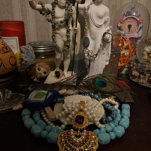 Pythia the High Priestess of the Temple of Apollo at Delphi 25cm 9.84in ...