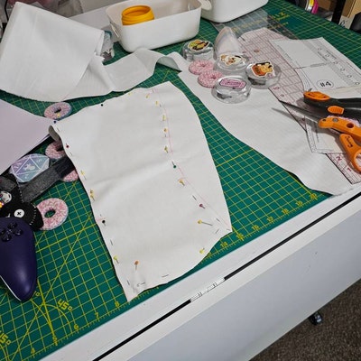 Heavyweight White Herringbone 100% Cotton Corset Coutil Corsetry Fabric ...