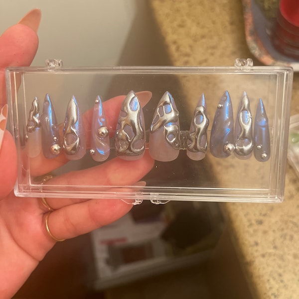 Custom Long Stiletto Metallic Silver Press on Nails - Free-style Goth ...