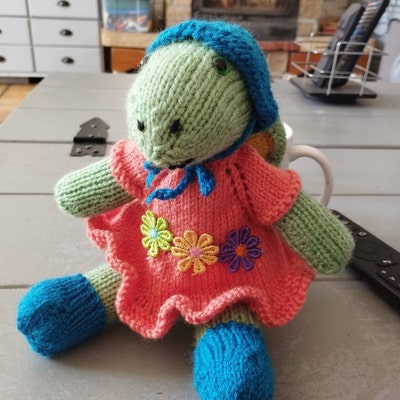 Yeti and Sasquatch Knitting Pattern - Etsy
