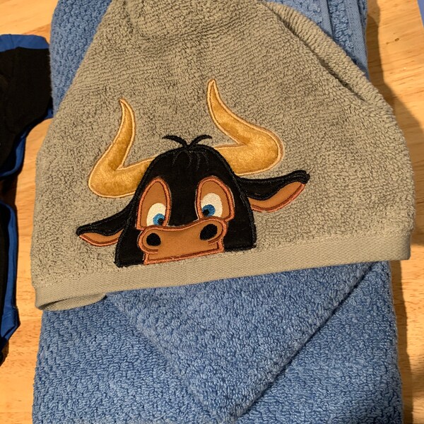 Bull Peeker Design - Etsy