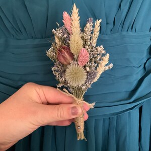 Dried Floral 3 and 5 Flower Bunch Bar. Tied With Jute Twine - Etsy UK