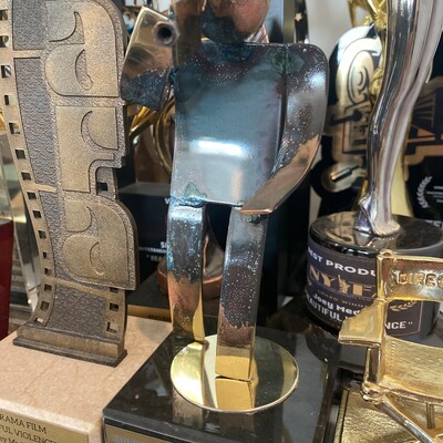 Trophy Monster Pigeon Full Color Printed 5/16 Thick Trophy Stunning ...