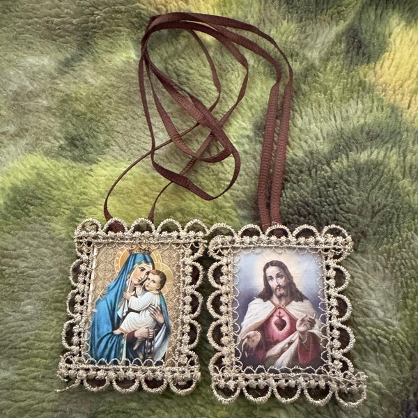 Gold Scallop Border Brown Scapular – Sacred Heart of Jesus & Our Lady ...