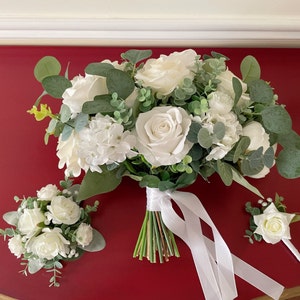 Ivory White & Greenery Bouquet, Wedding Bouquet, Bridal Bouquet ...