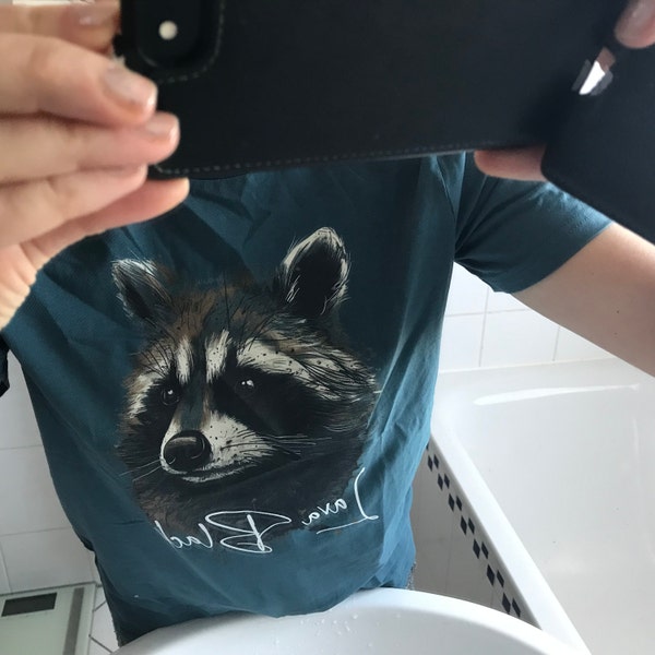 Vintage Raccoons Graphic T-shirt Funny Retro Moon Tee for Raccoon ...