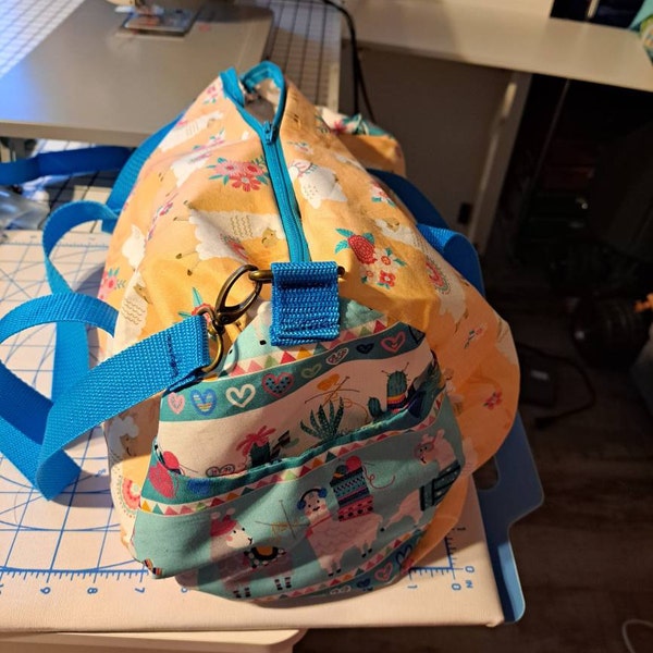 OOP RARE ~ Freespirit Tula Pink Monkey Wrench in Guava (PWTP134.GUAVA ...