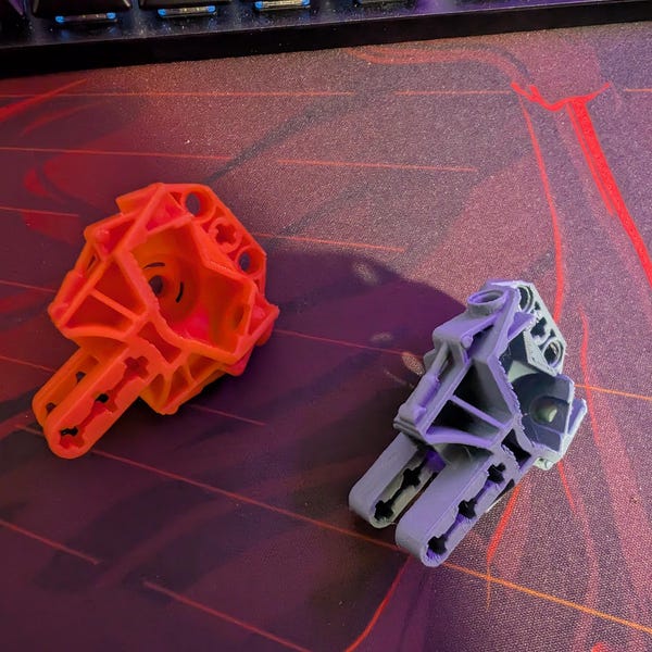 G1 Bionicle Kanohi Mask of Scavenging Vultraz's Mask. (translucent Blue ...