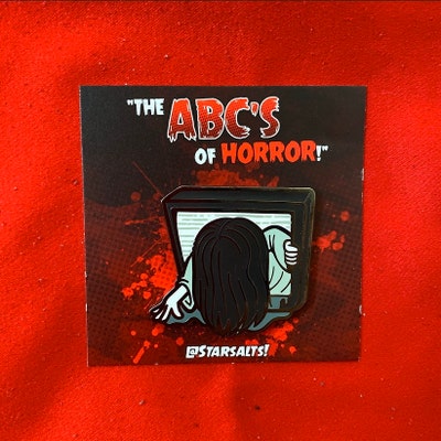 Sadako Enamel Pin - Etsy