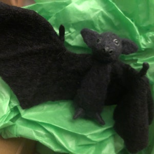 Needle Felted Realistic Bat, Vampire Bat, Gothic Gift Ideas, Needle ...