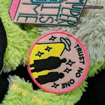 Trust No One Patch - Etsy