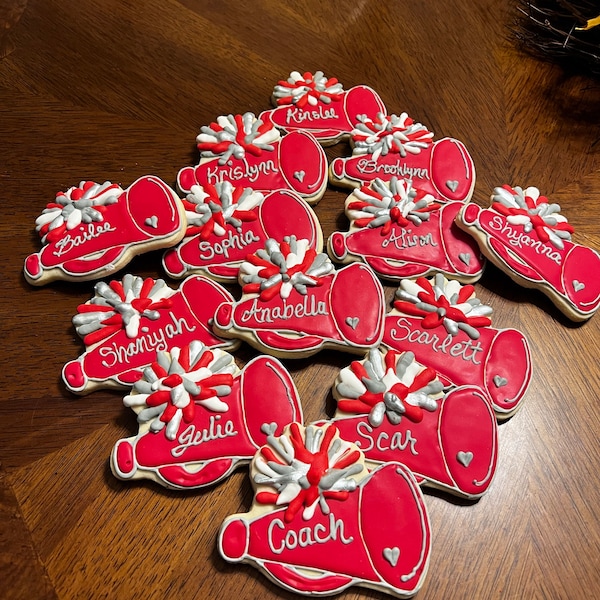 Cheer Megaphone & Pompom Cookie Cutter - Etsy