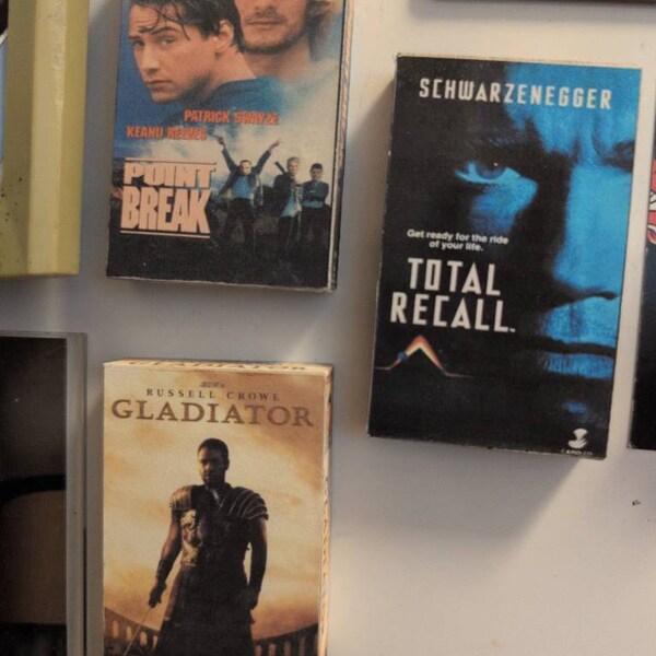 Retro VHS 90's Movies Mini Magnets Classic Cult Movies VHS Tape Covers ...