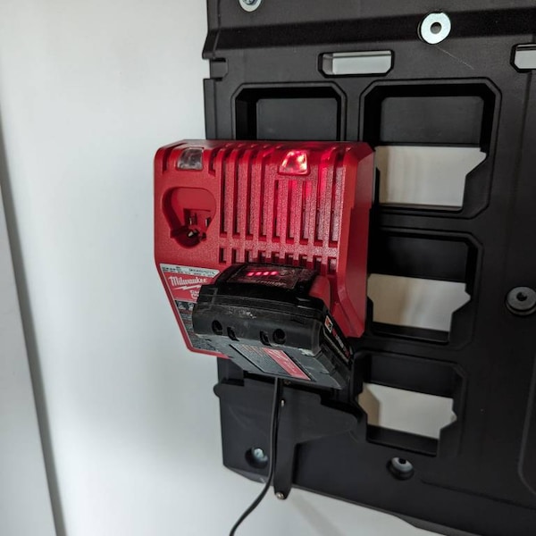 Mounting Adapter for Milwaukee Battery Chargers Onto Milwaukee Packout ...