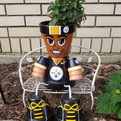 Clay Pot FOOTBALL TEAM PLAYER, Customized Clay Pots, Hand Painted Terra ...