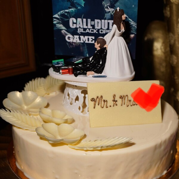 Funny Wedding Cake Topper Game Over Gamer Gaming Player Custom ...